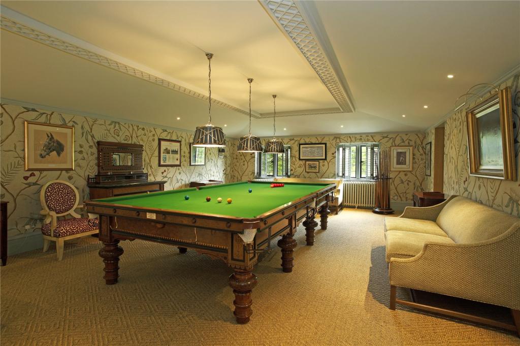 13 Ideas For Turning Your Spare Room Into The BEST Room In The House