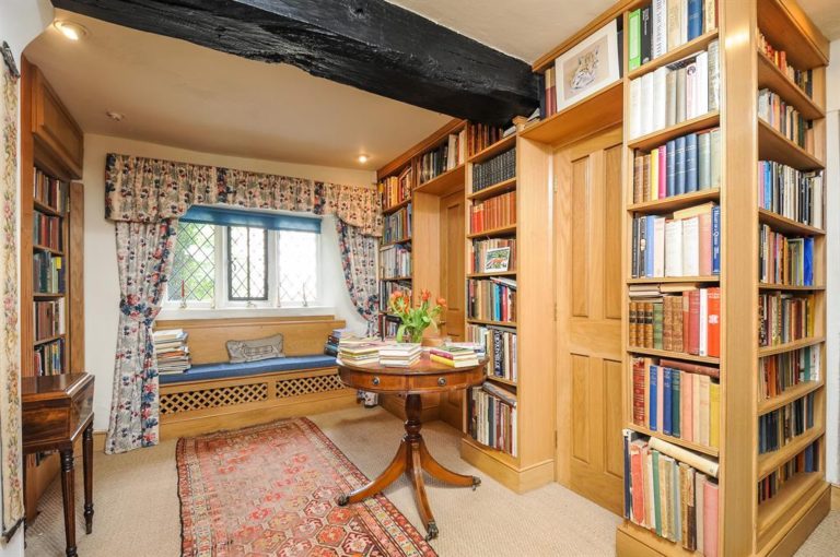 13 Ideas For Turning Your Spare Room Into The BEST Room In The House