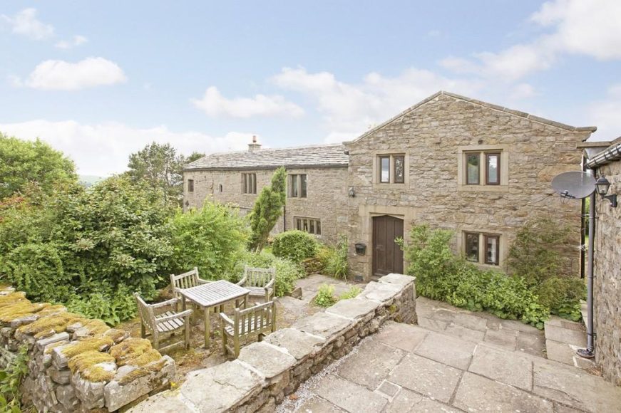 Fancy living in Sir Patrick Stewart’s home? We can 'make it so'!