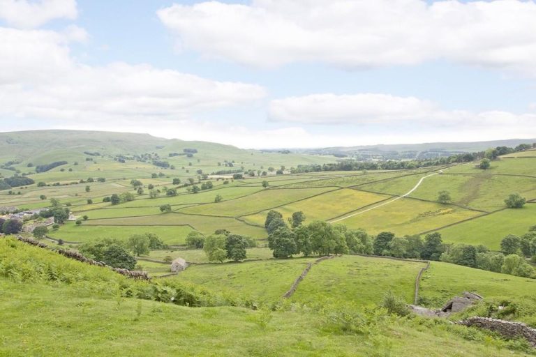 Fancy living in Sir Patrick Stewart’s home? We can 'make it so'!