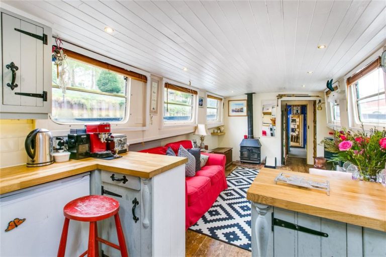 5 Amazing Homes Under £200K