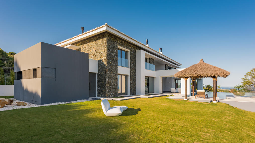 This month’s best overseas homes