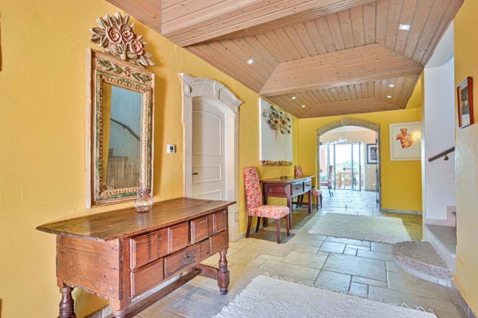 This month’s best overseas homes