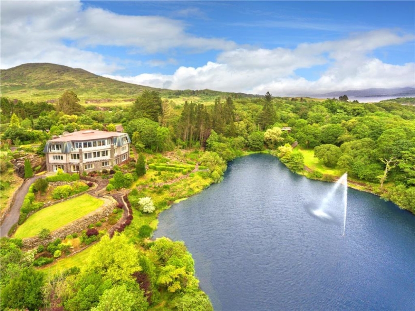 The best overseas homes listed for sale