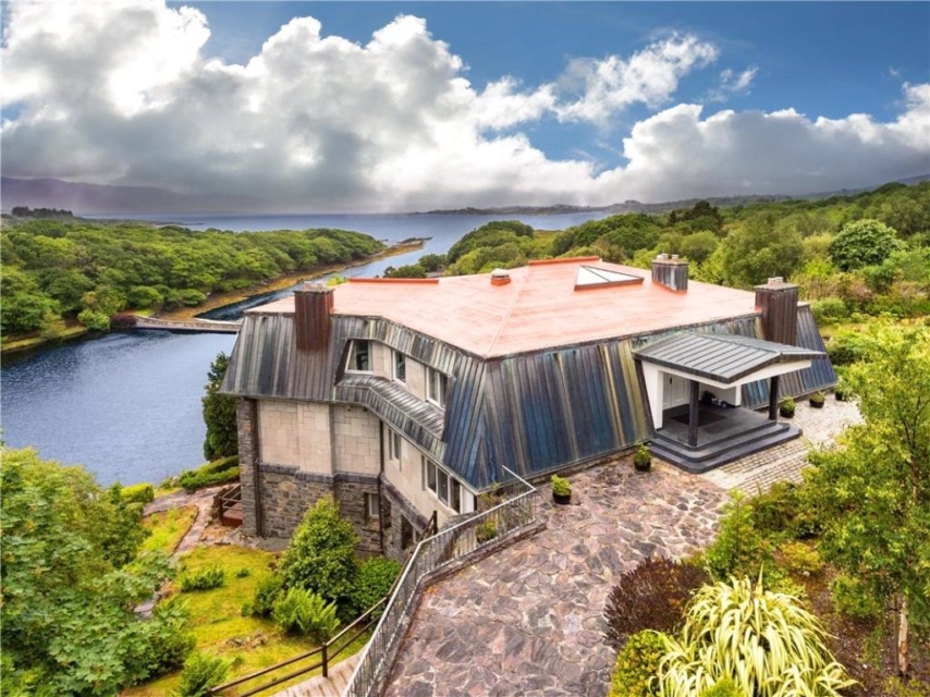 The best overseas homes listed for sale