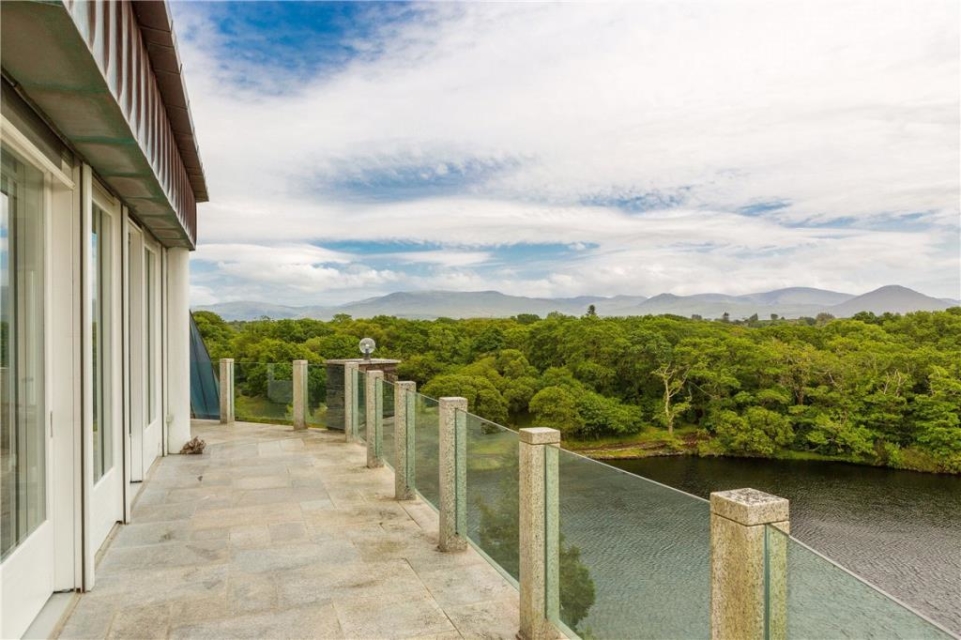 The best overseas homes listed for sale