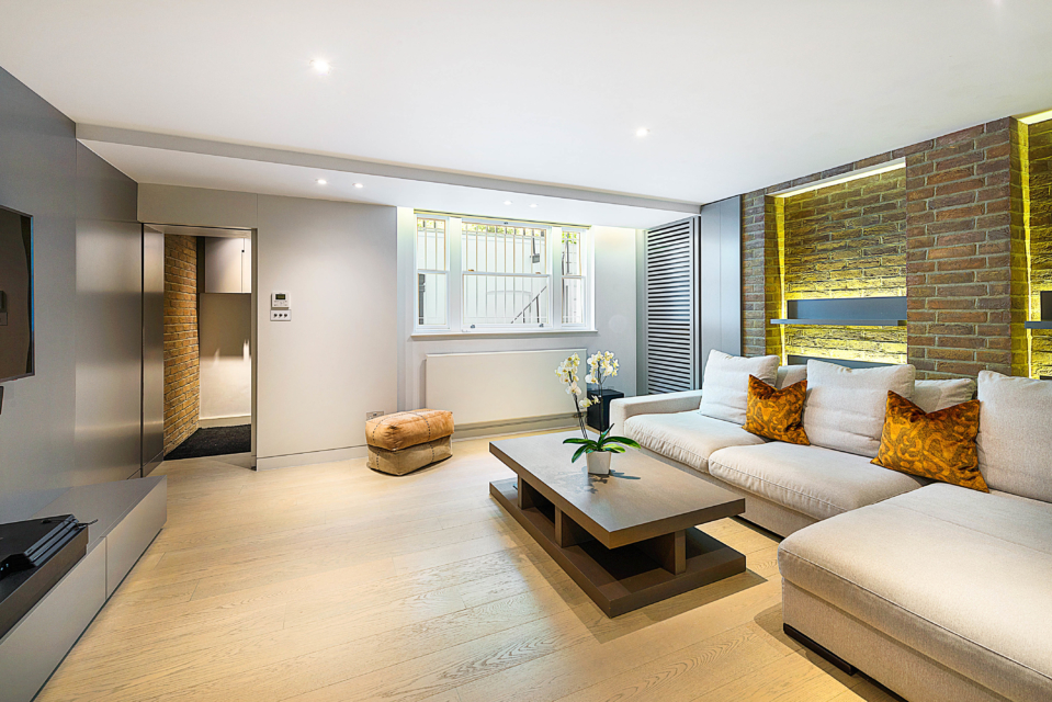 Look around the world famous home of James Bond