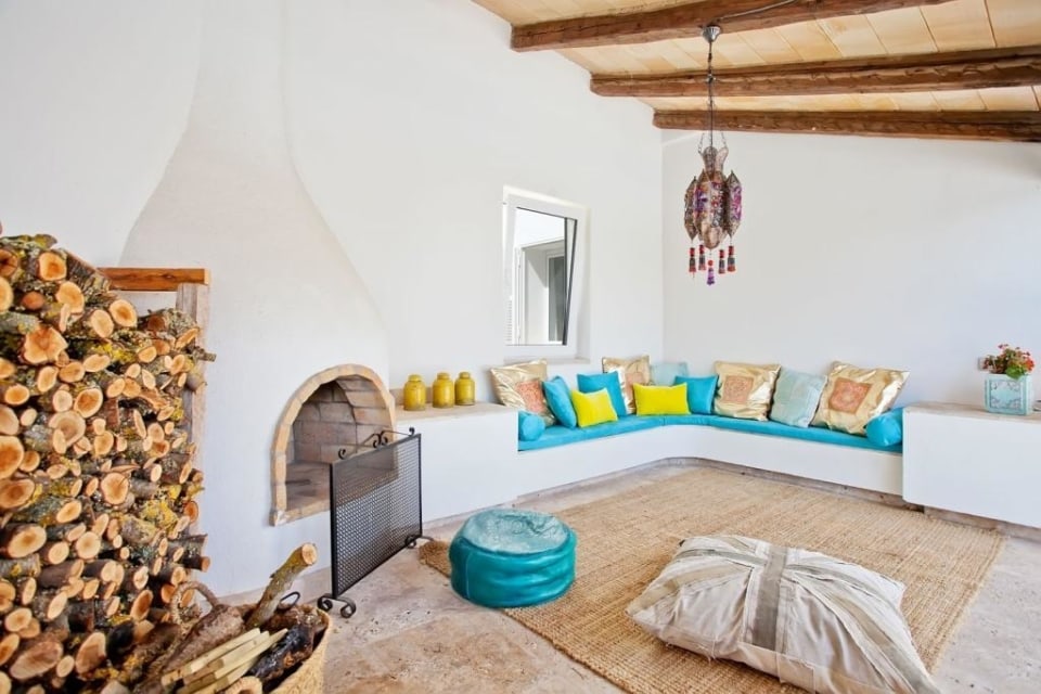 Explore these five beautiful overseas homes