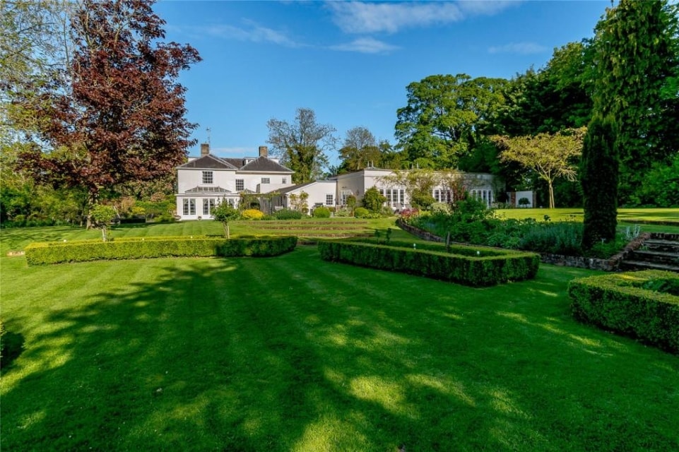 Inside homes perfect for Cricket World Cup