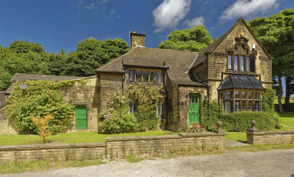 Fixer-upper homes to inspire your renovation