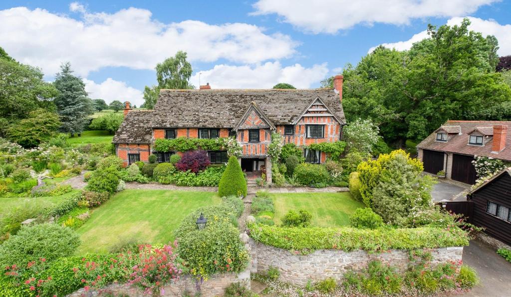 Inside five beautiful country manors