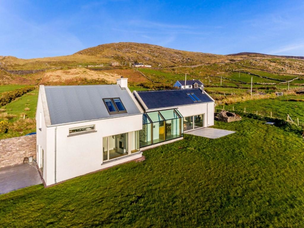 Irish homes with absolutely stunning views | Property news