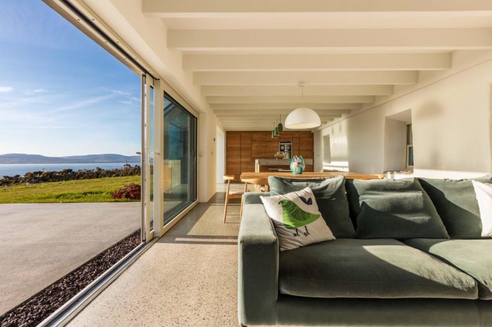 Irish homes with absolutely stunning views | Property news