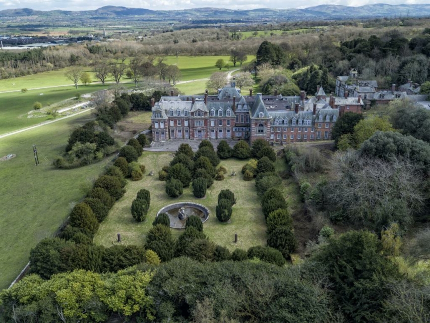 Kinmel Hall in Wales sold at auction #separator_sa #site_title