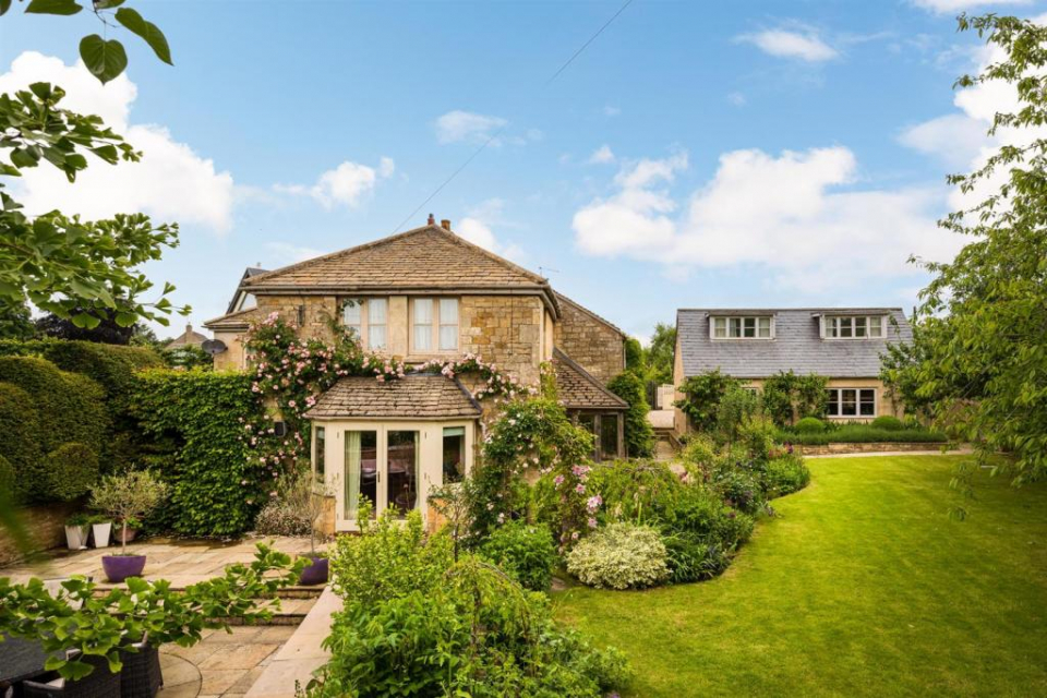 Homes with amazing gardens for sale right now | Property news