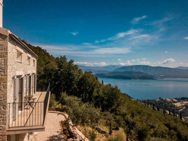Six incredible homes abroad with views of the sea | Property news