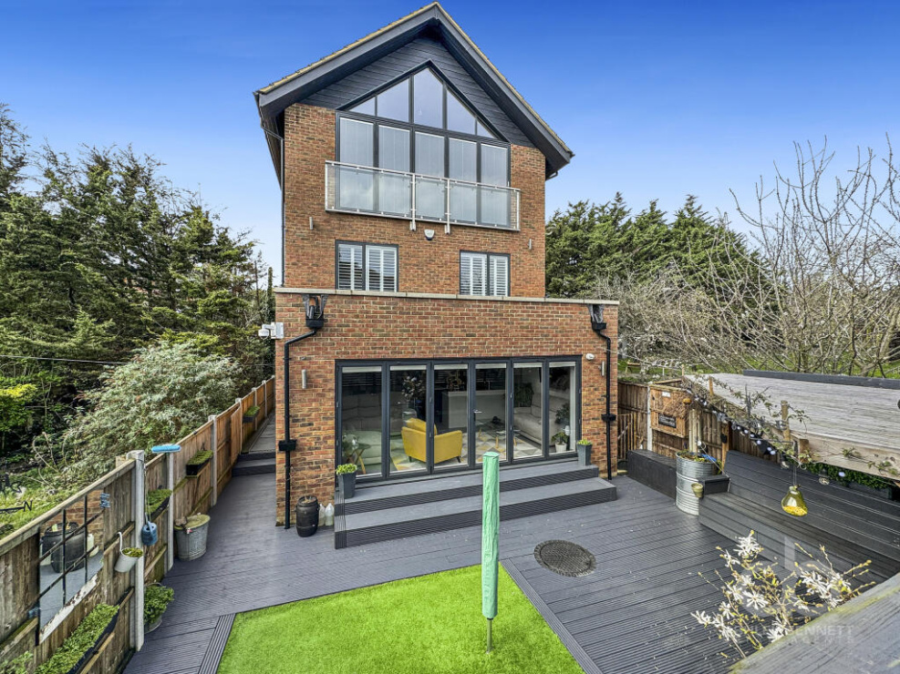 Which green features do homes with high EPC ratings have? | Property news