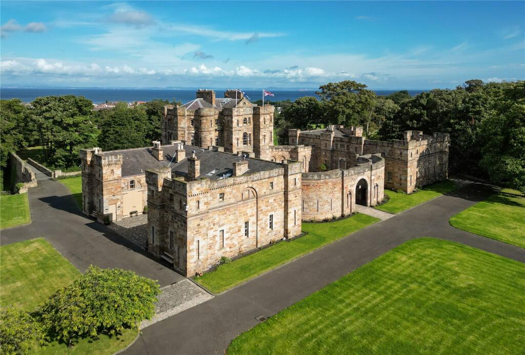 5 castles worthy of The Traitors | Property news